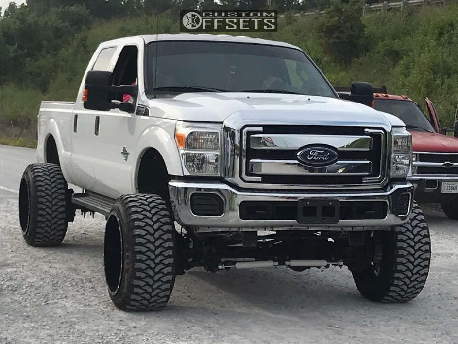 Comforser CF3000 37x13.50R24LT | CF237 | Custom Offsets