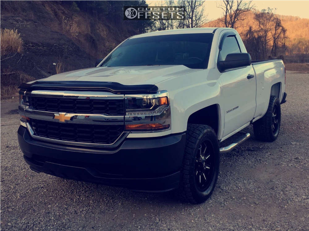 2017 Chevrolet Silverado 1500 with 20x9 0 Mayhem Combat and 275/55R20 ...