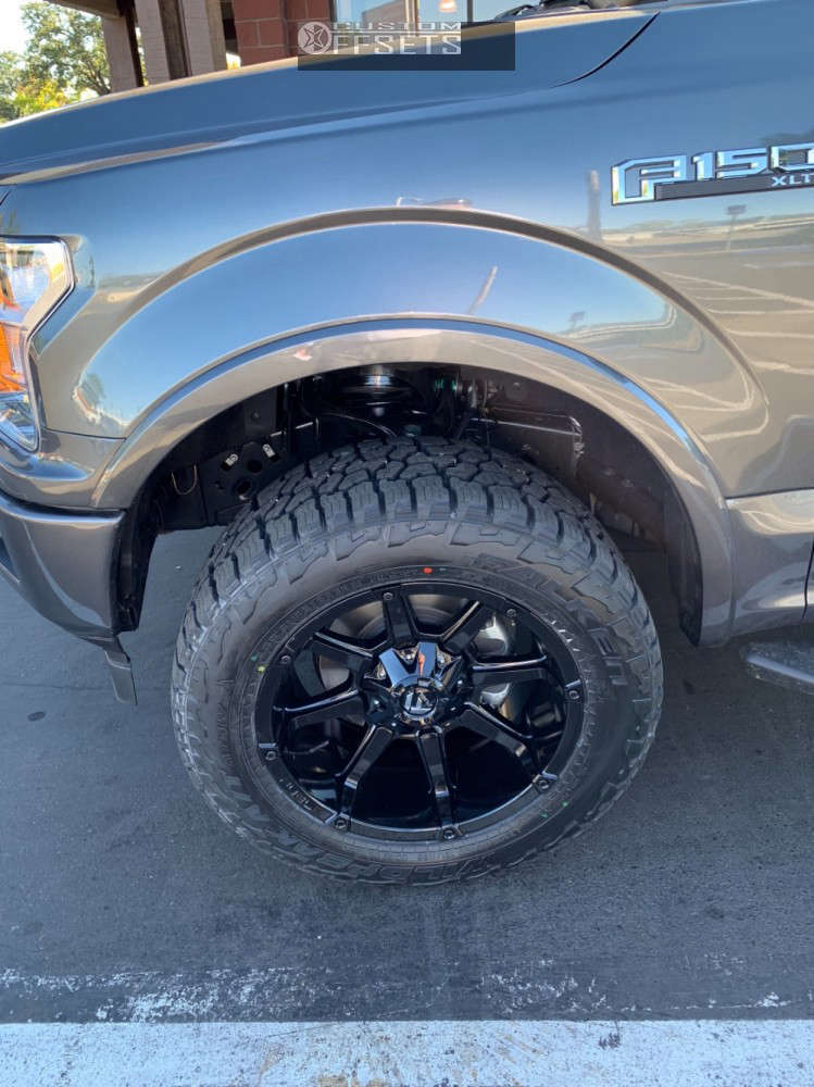 2018 Ford F-150 with 20x10 -12 Fuel Coupler and 305/55R20 Falken ...