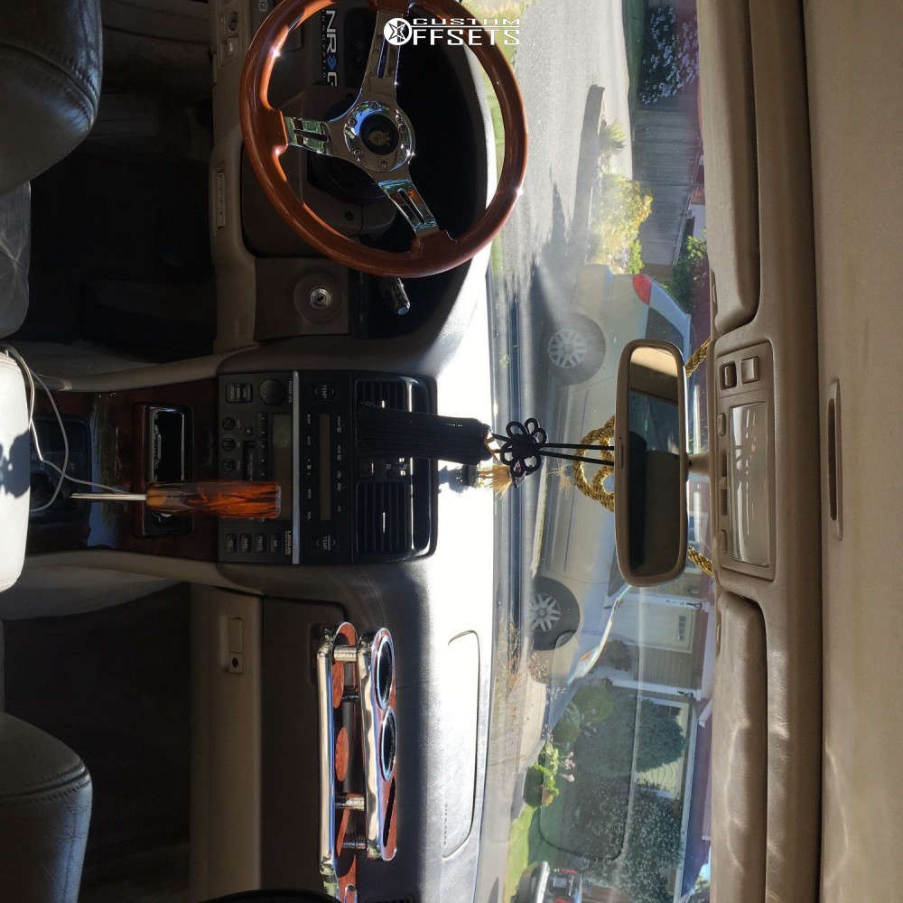 1995 Lexus LS400 with 19x9 15 MAE Crown Jewel and 215/35R19 Nankang NS ...