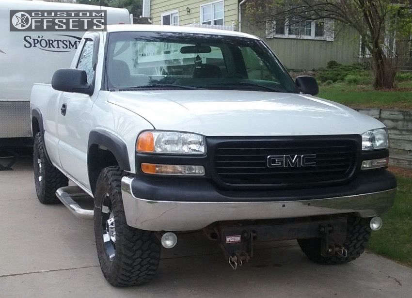2000 GMC Sierra 1500 with 17x8 18 XD Xd840 and 285/70R17 Nitto Trail ...