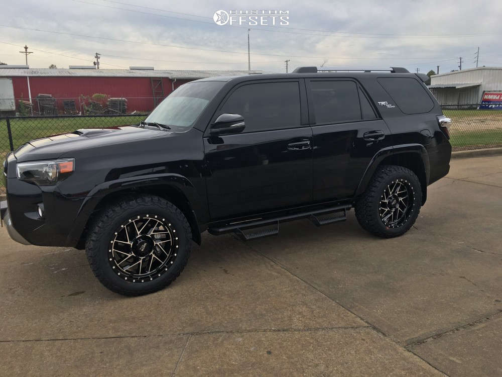 2018 Toyota 4Runner with 20x9 0 Moto Metal MO985 and 275/55R20 ...