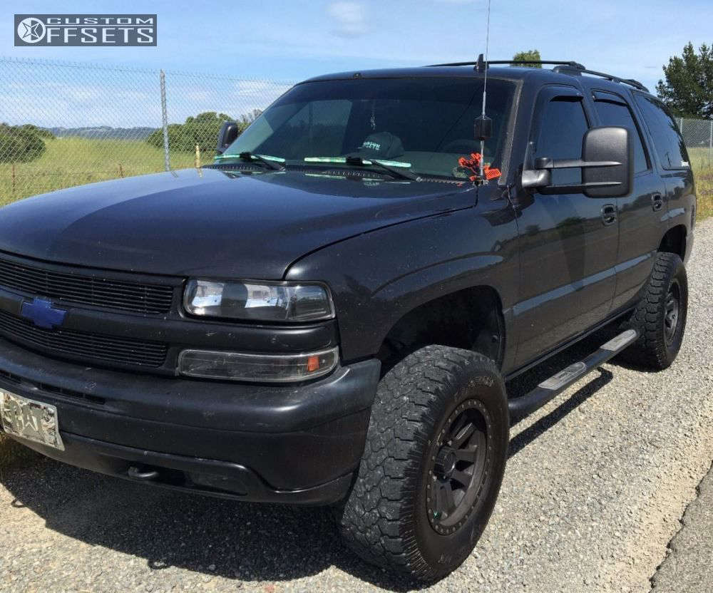 2006 Chevrolet Tahoe with 17x9 -6 Pro Comp Series 36 and 305/65R17 Pro ...