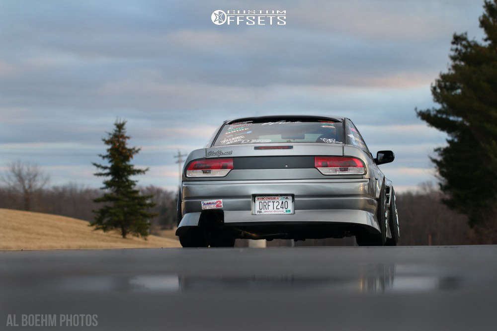 1991 Nissan 240SX with 17x9.5 25 Advan RGII and 235/40R17 Zestino ...