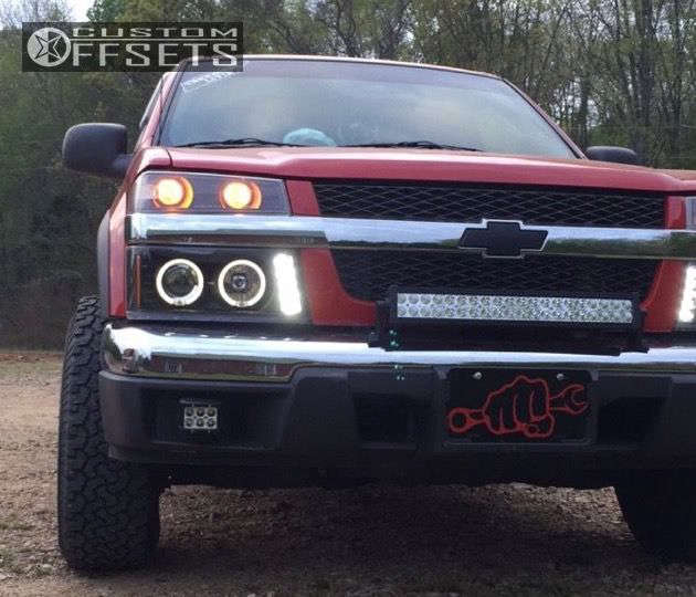 2005 Chevrolet Colorado with 15x8 -19 Ultra 164 and 31/10.5R15 ...
