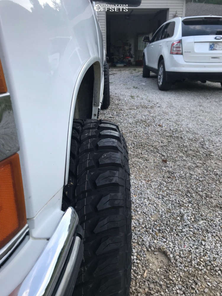 1998 Chevrolet K1500 with 15x10 -47 Pro Comp 69 and 33/12.5R15 Toyo ...