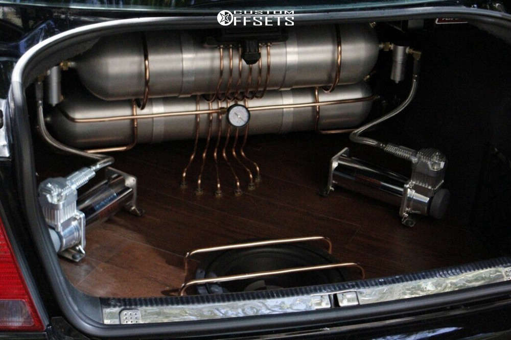 2003 Volkswagen Jetta with 18x8.5 35 Radi8 R8t12 and 205/40R18 Achilles ...