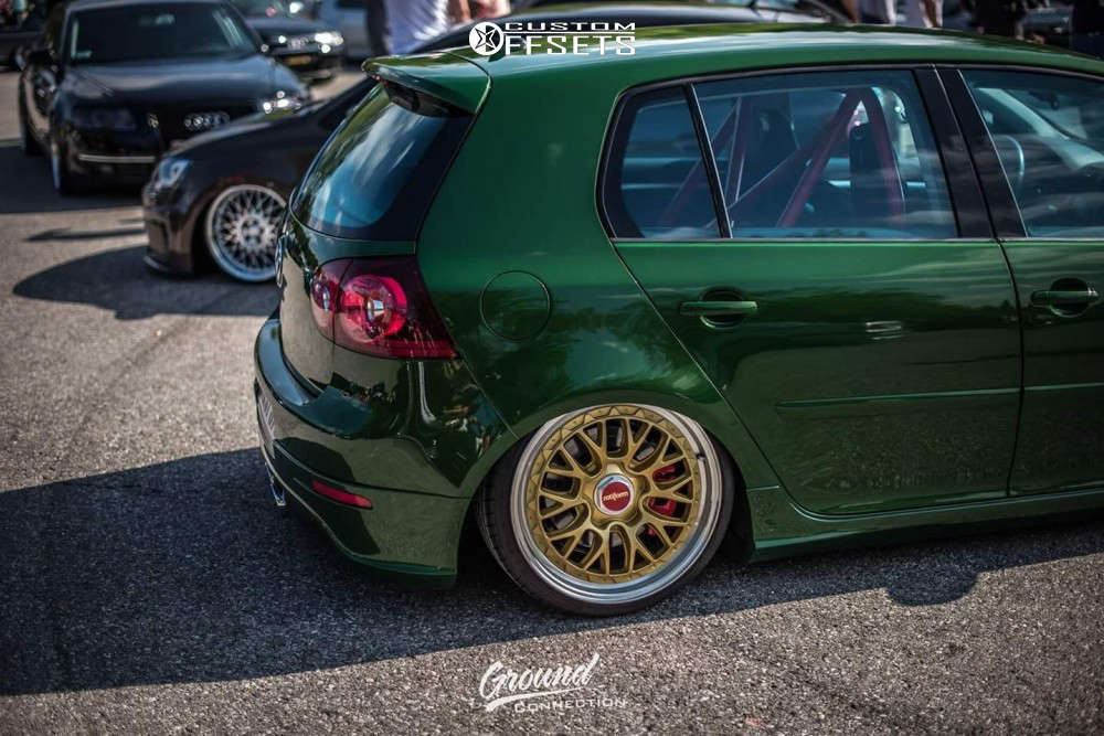 2008 Volkswagen R32 with 19x8.5 45 Rotiform Lsr and 215/35R19 Sunny and ...