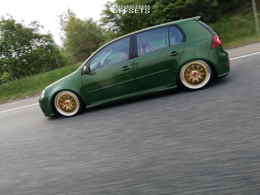 2008 Volkswagen R32 with 19x8.5 45 Rotiform Lsr and 215/35R19 Sunny and ...