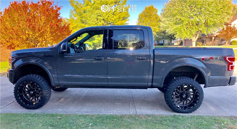 2018 Ford F-150 with 22x12 -44 TIS 544BM and 35/12.5R22 Road One ...
