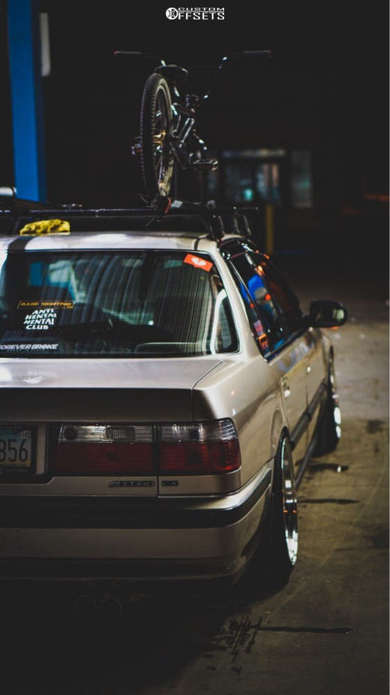 1990 Honda Accord with 17x8.5 30 STR 606 and 205/40R17 Thunderer Mach ...