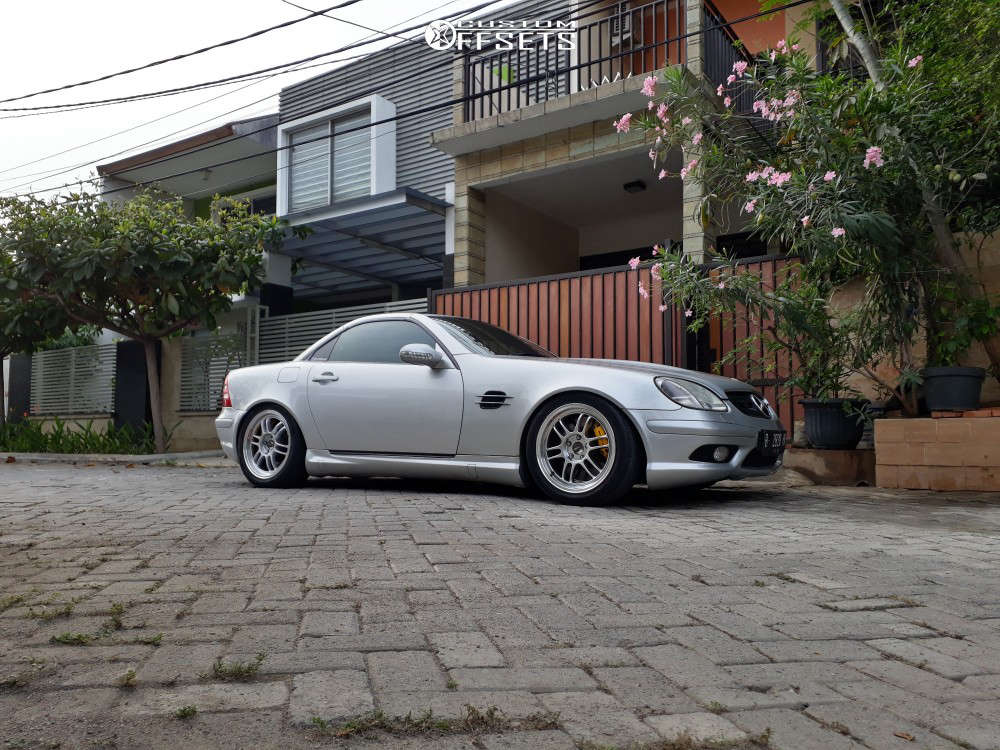 1999 Mercedes-Benz SLK230 with 17x7.5 42 SSW S165 and 225/45R17 Hankook ...