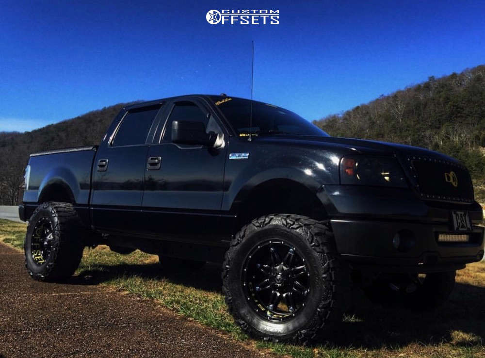 2006 Ford F-150 with 20x10 Fuel Hostage and 37/13.5R20 Nitto Mud ...