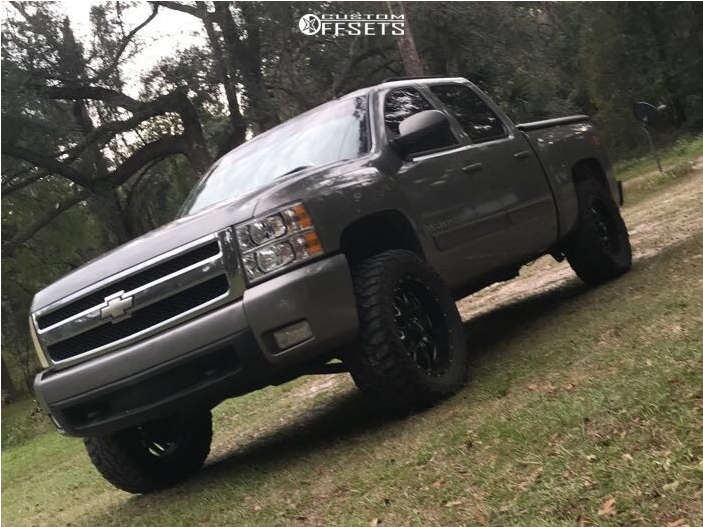 2007 Chevrolet Silverado 1500 with 20x10 -25 Ultra Hunter and 35/12 ...