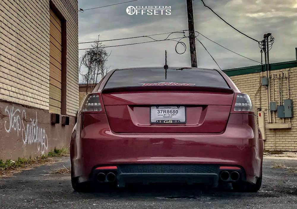 2009 Pontiac G8 with 20x9 30 STR 601 and 245/35R20 Sunny and Air ...