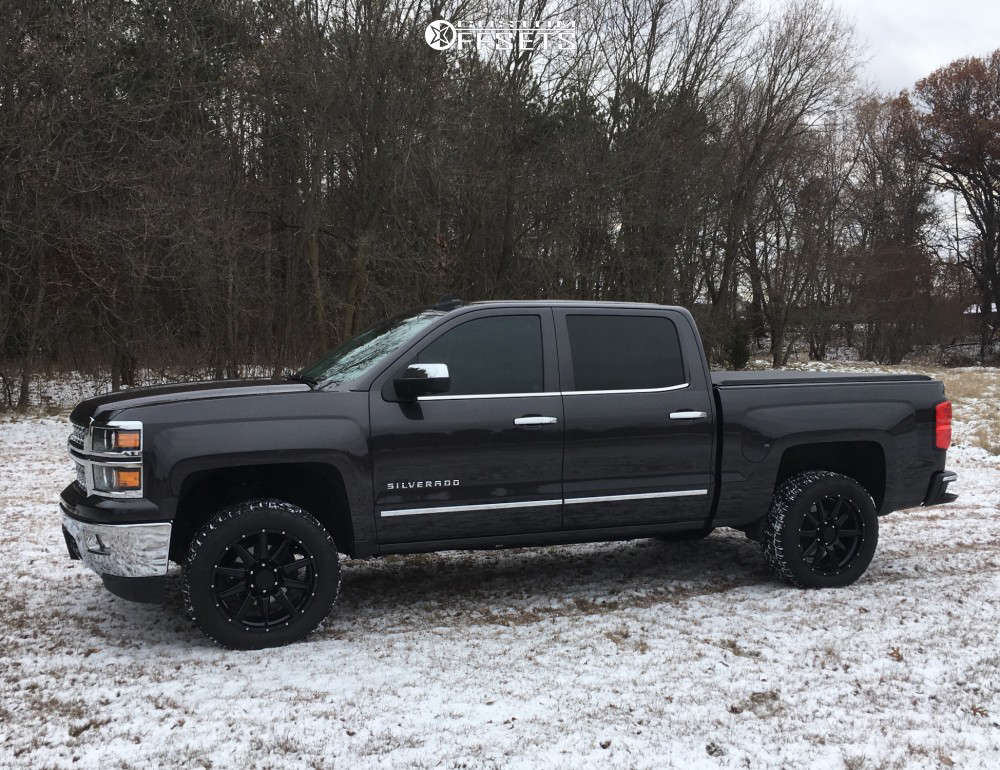 2015 Chevrolet Silverado 1500 with 20x9 12 Mamba M15 and 275/55R20 ...