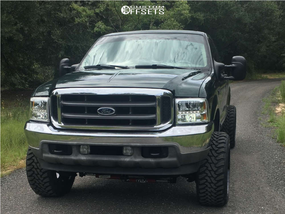 2002 Ford F-250 Super Duty with 22x12 -44 Moto Metal Mo988 and 33/12 ...