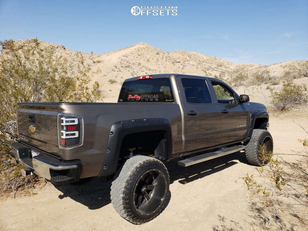 2014 Chevrolet Silverado 1500 with 22x14 -76 Moto Metal Mo962 and 35/12 ...