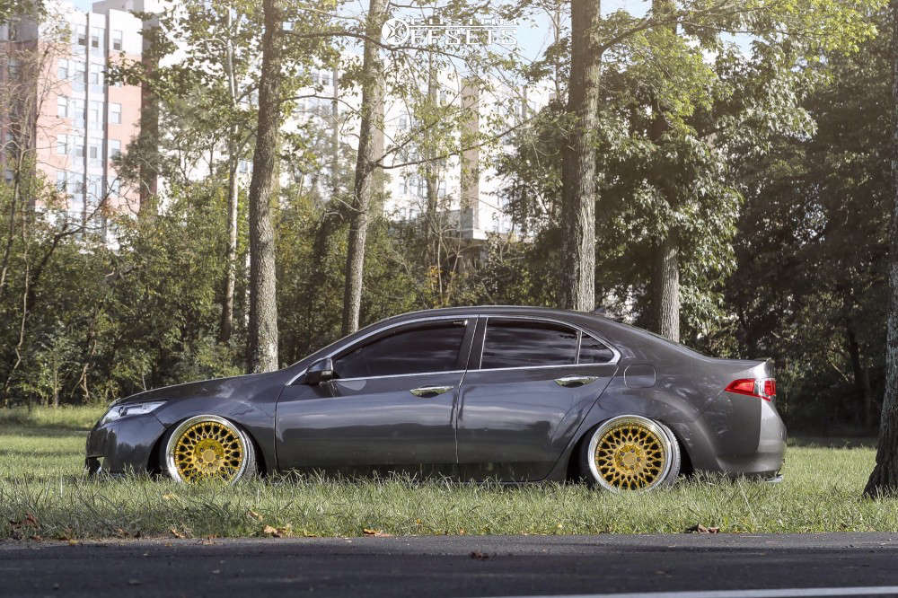 2009 Acura TSX with 19x10 10 Avant Garde F140 and 225/35R19 Hankook ...