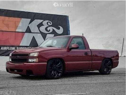2006 Chevrolet Silverado 1500 with 22x9 31 OE Performance 132 and 265 ...