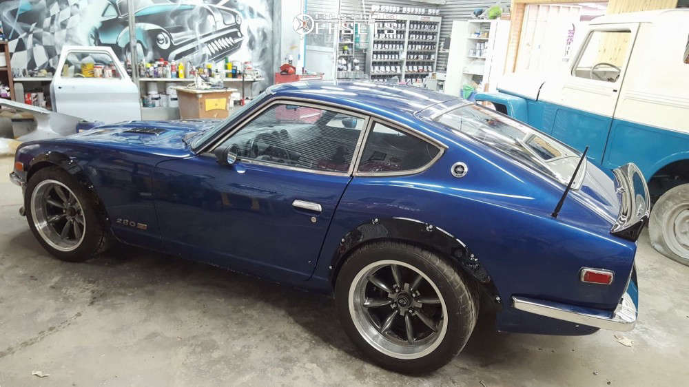 1978 Datsun 280Z with 17x9 -13 Rota RB and 255/40R17 Nitto Nt555 and ...