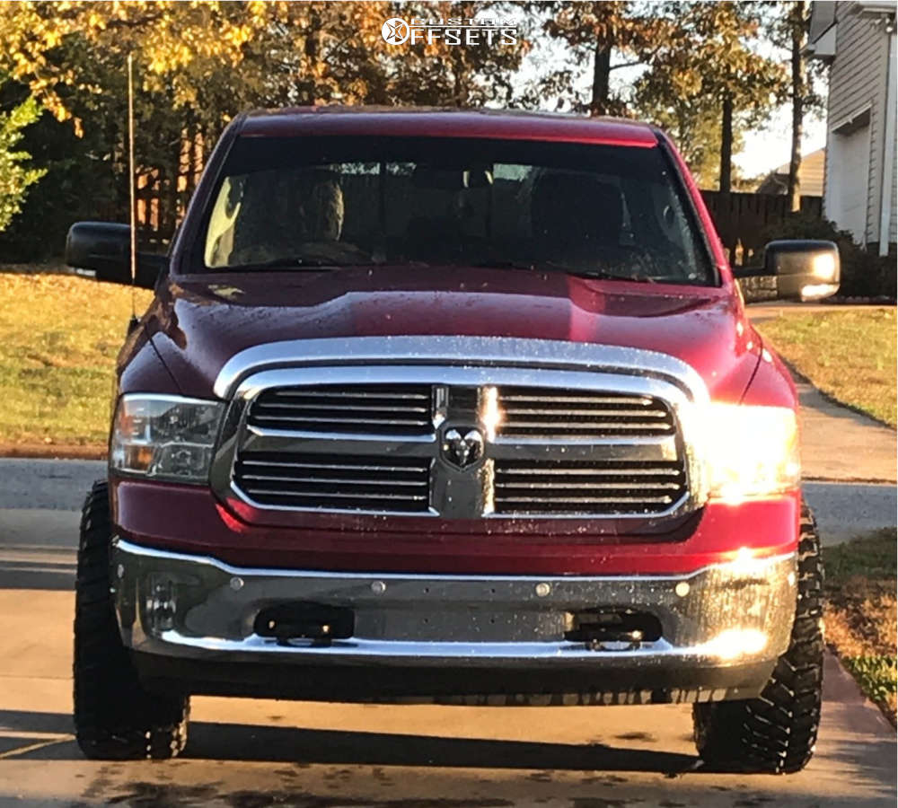 2014 Ram 1500 with 20x10 -25 Ultra Warlock and 33/12.5R20 Firestone ...