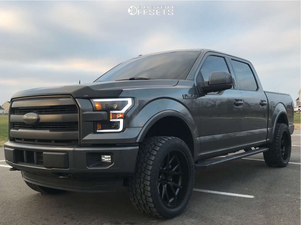 2016 Ford F-150 with 22x10 -25 Hostile Rage and 33/12.5R22 Toyo Tires ...