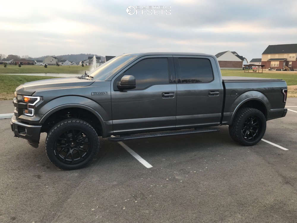 2016 Ford F-150 with 22x10 -25 Hostile Rage and 33/12.5R22 Toyo Tires ...