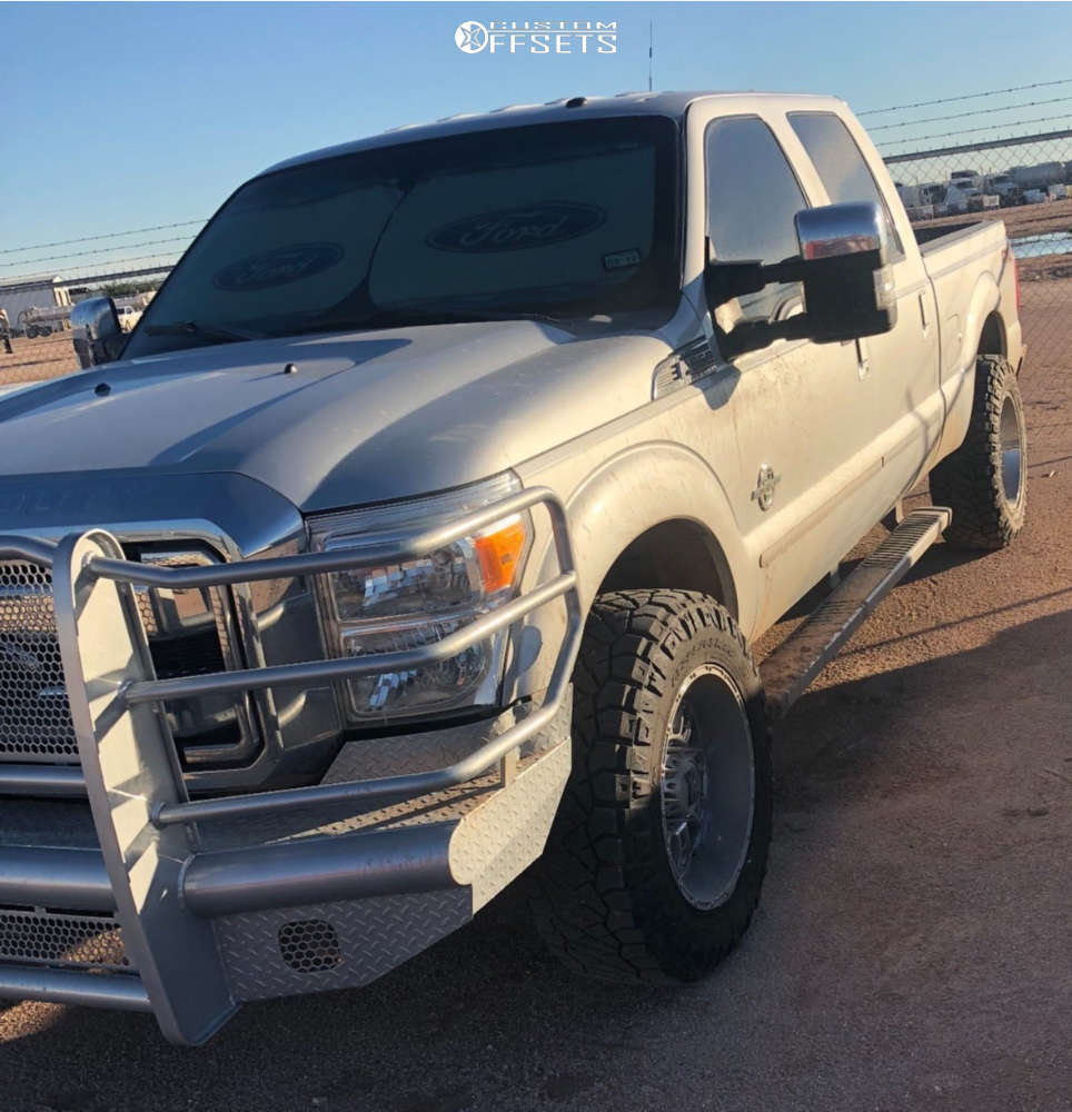 2014 Ford F-250 Super Duty with 20x10 -24 XD Riot and 295/65R20 Nitto ...