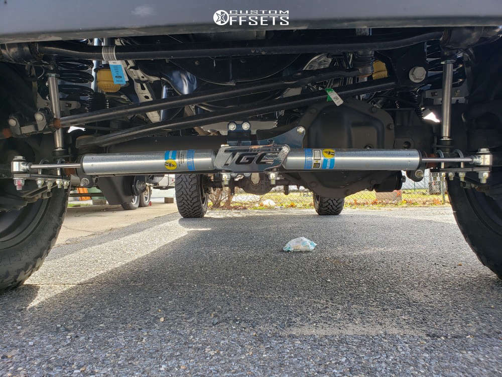 2018 Ford F-250 Super Duty with 22x10 -25 Fuel Forged FF25 and 37/12 ...