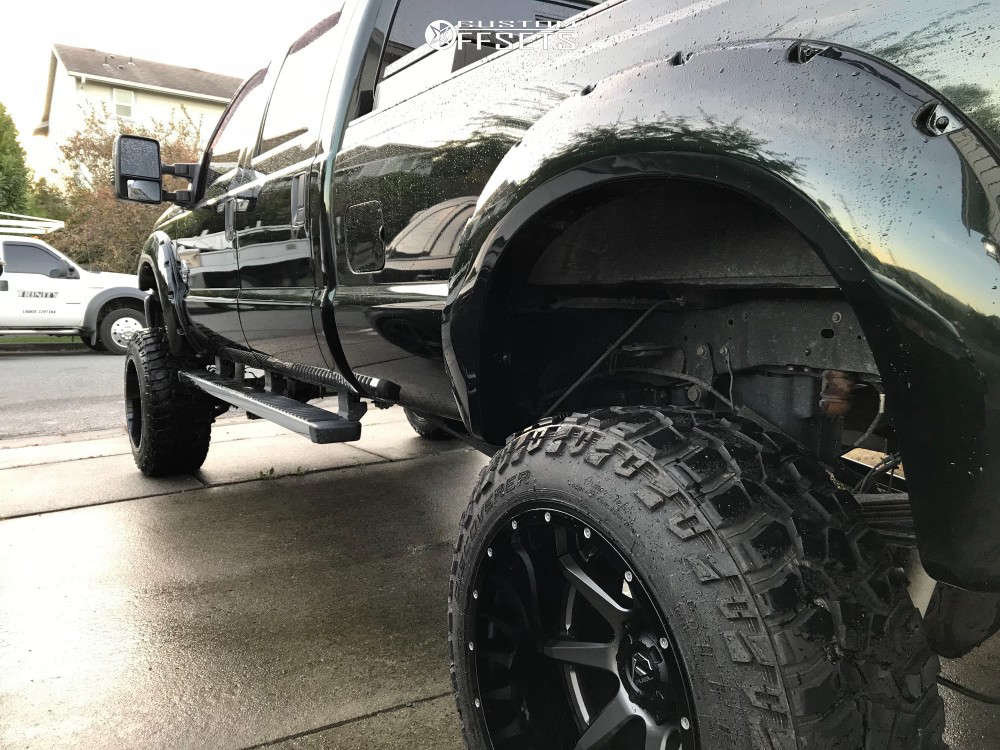 2014 Ford F-350 Super Duty with 22x14 -70 Fuel Rampage and 37/13.5R22 ...