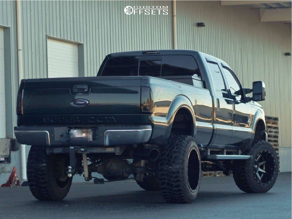 2014 Ford F-350 Super Duty with 22x14 -70 Fuel Rampage and 37/13.5R22 ...