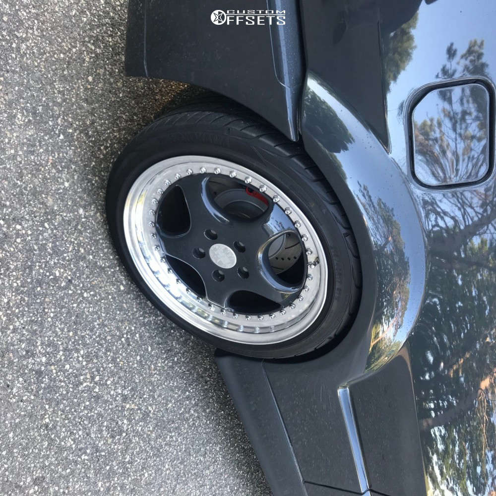 1990 Volkswagen Corrado with 17x8.5 35 RH P-Rad and 215/40R17 Yokohama ...