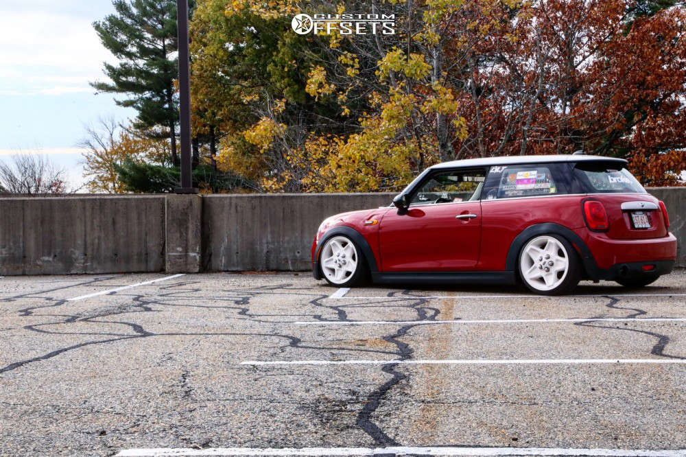 2014 Mini Cooper with 18x9 55 OEM Wheels Mondial and 205/35R18 Achilles ...
