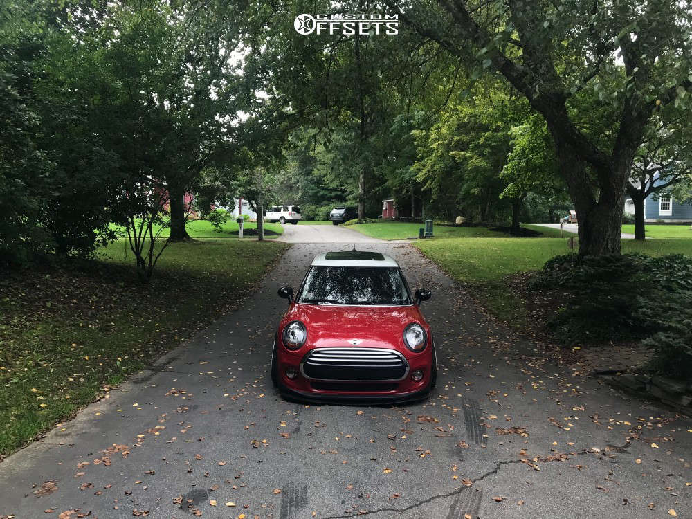 2014 Mini Cooper with 18x9 55 OEM Wheels Mondial and 205/35R18 Achilles ...