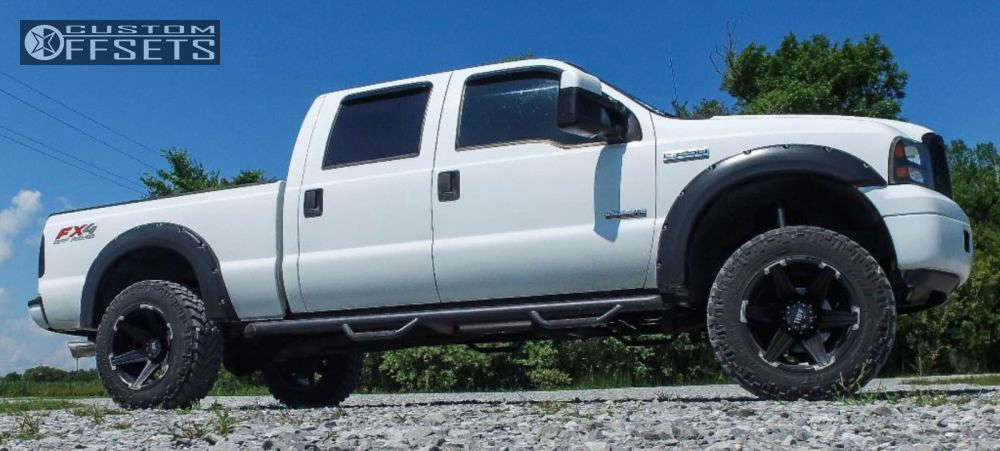 2004 Ford F-250 Super Duty with 20x12 -45 Tuff T12 and 35/12.5R20 Nitto ...