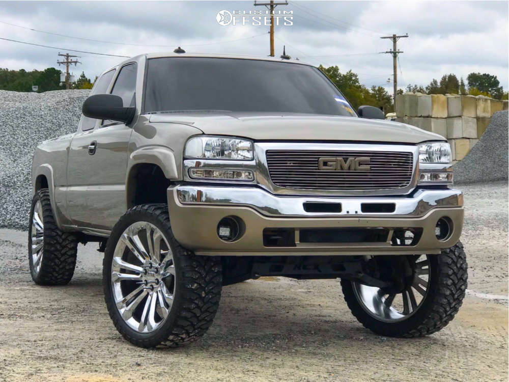 2003 GMC Sierra 1500 with 26x10 31 Replica A04 and 37/13.5R26 Comforser ...