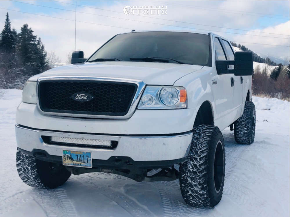2007 Ford F-150 with 20x12 -44 Hostile Stryker and 35/12.5R20 Atturo ...