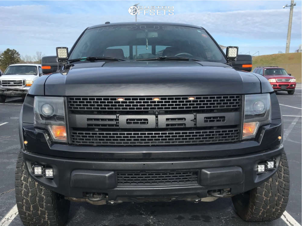 2014 Ford Raptor with 20x10 -18 Fuel Assault and 35/12.5R20 Toyo Tires ...