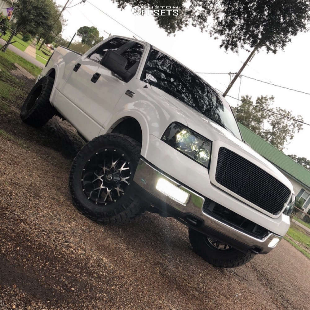 2005 Ford F-150 with 20x10 -19 Dropstars 645mb and 35/12.5R20 Nitto ...