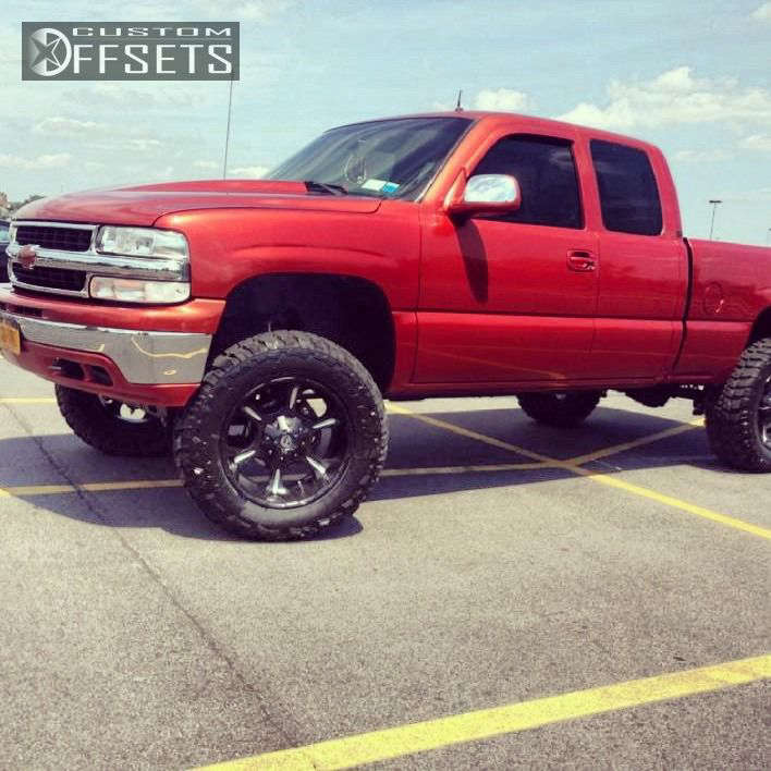 2001 Chevrolet Silverado 1500 with 20x10 -12 Fuel Dune and 35/12.5R20 ...