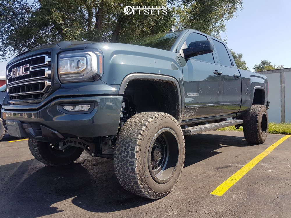 2018 GMC Sierra 1500 with 20x12 -44 XD Xd136 and 35/12.5R20 BFGoodrich ...