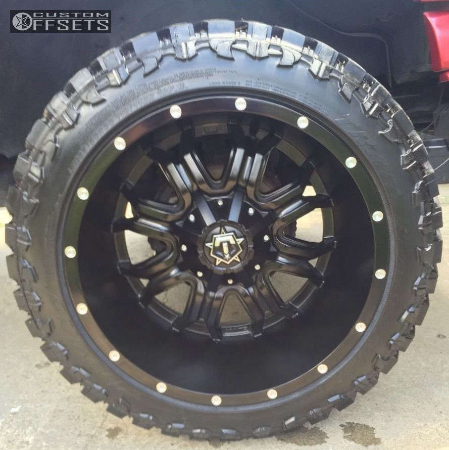 2005 GMC Canyon with 20x12 -44 TIS 535B and 285/50R20 Atturo Trail ...