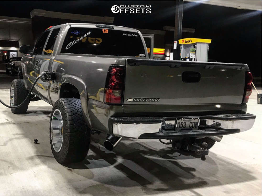 2006 Chevrolet Silverado 1500 with 20x12 -44 Scorpion Sc18 and 305 ...