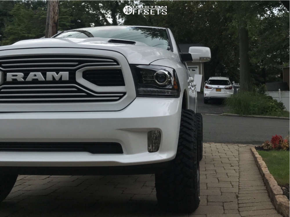 2018 Ram 1500 with 20x12 -44 Fuel Octane and 35/12.5R20 Nitto Trail ...