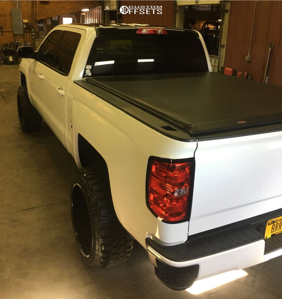 2018 Chevrolet Silverado 1500 with 22x12 -51 Fuel Forged Ff19 and 33/12 ...