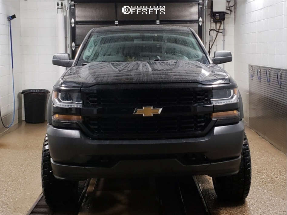 2018 Chevrolet Silverado 1500 with 20x10 -18 Fuel Vortex and 35/12.5R20 ...