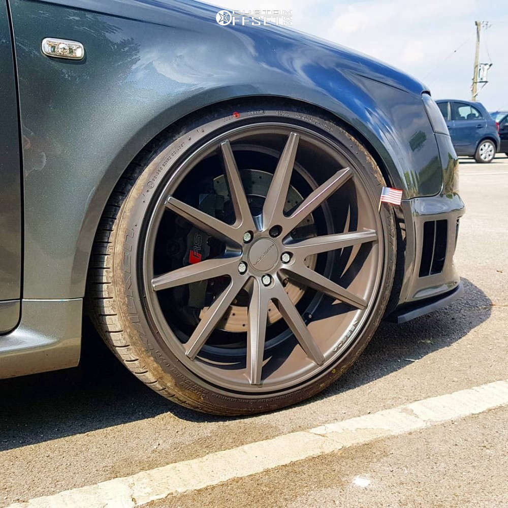 2007 Audi RS4 with 20x10 20 Vossen Vfs1 and 255/35R20 Falken Azenis ...