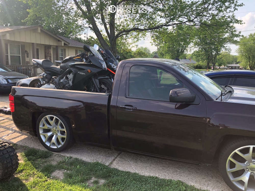 2014 Chevrolet Silverado 1500 with 22x9 28 OE Performance 169 and 285 ...