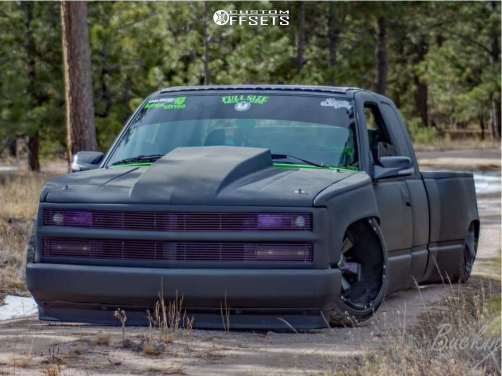1988 Chevrolet C2500 with 22x12 -44 Hostile Hammered and 305/35R22 ...